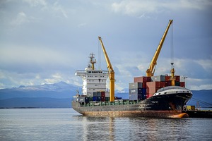 Demurrage and Detention Charges Explained for USA Ports - Waytron ...